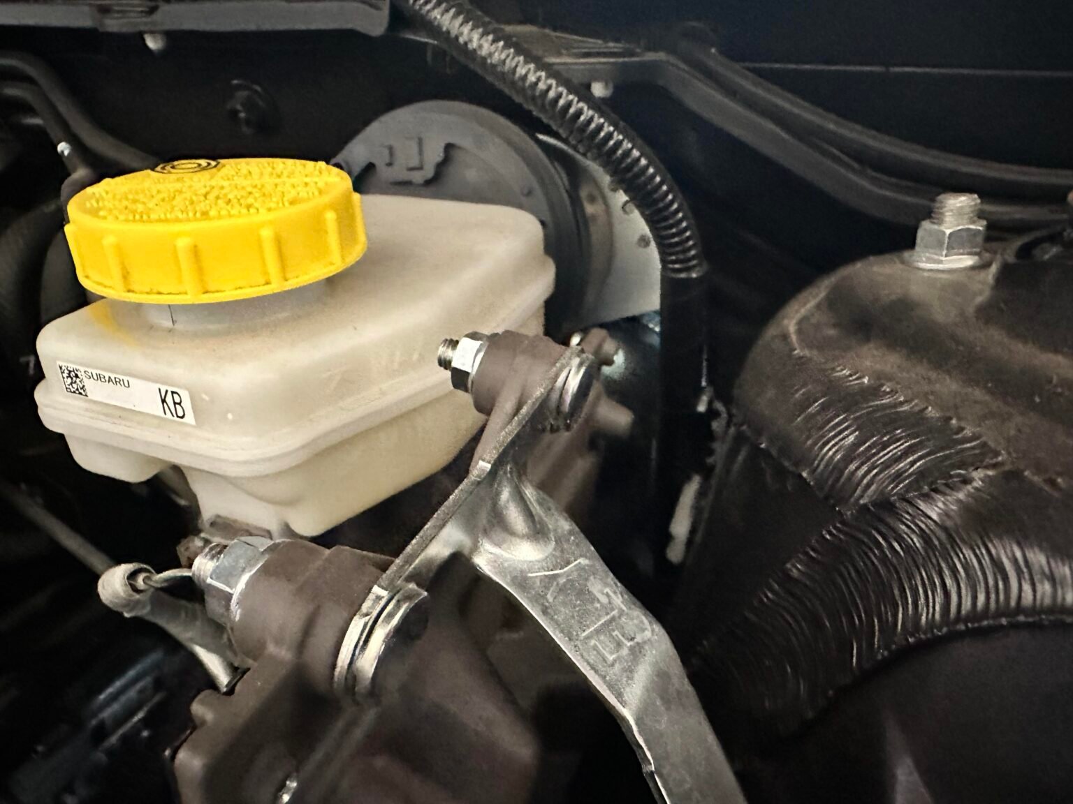 Where is the Brake Fluid Reservoir Located? A Comprehensive Guide - Ask ...